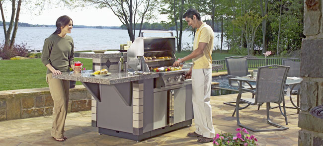 Planning Your Outdoor Kitchen