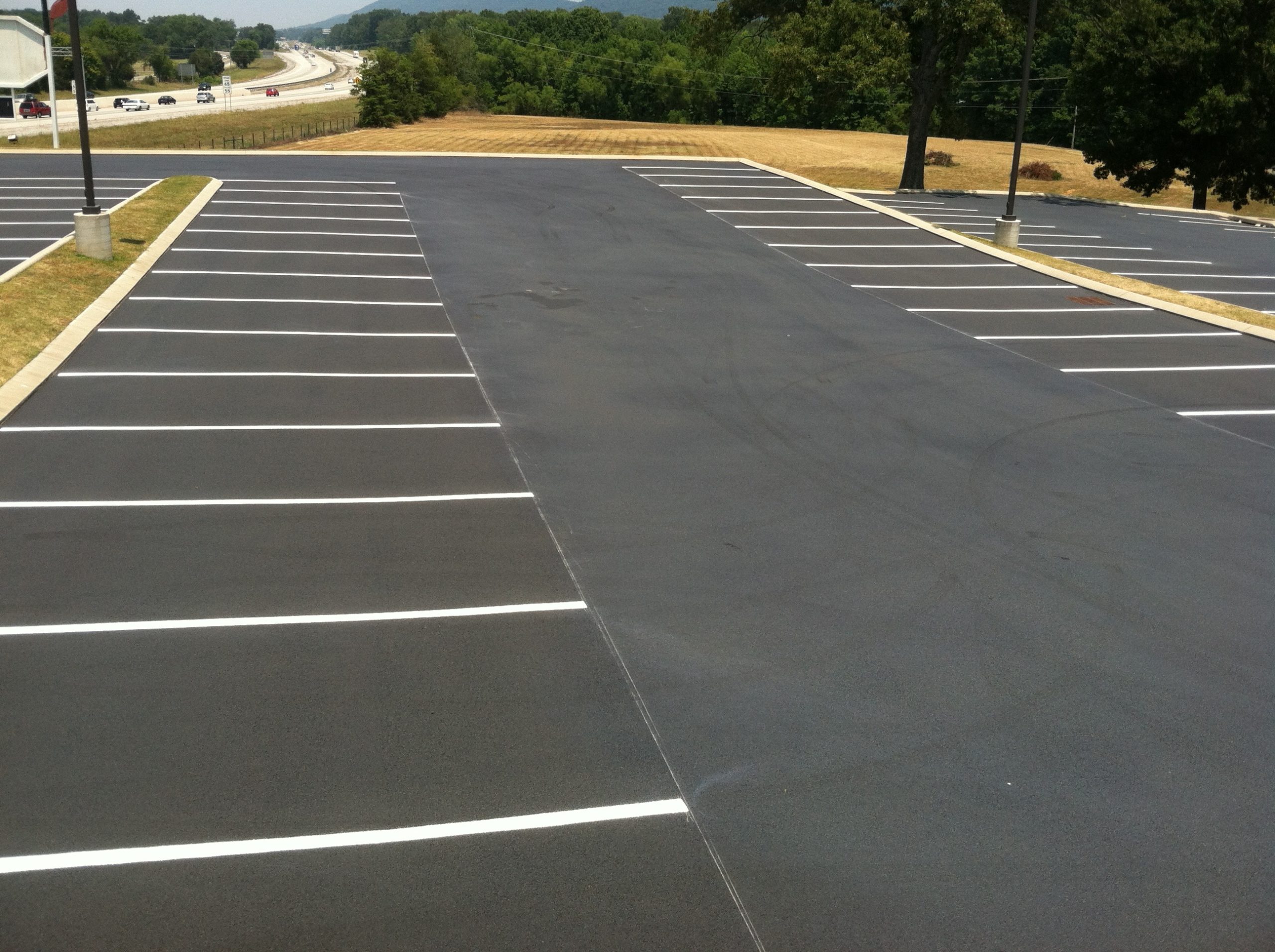 Asphalt Paving Parking Lot | Best Driveway Paving Peterborough 2021